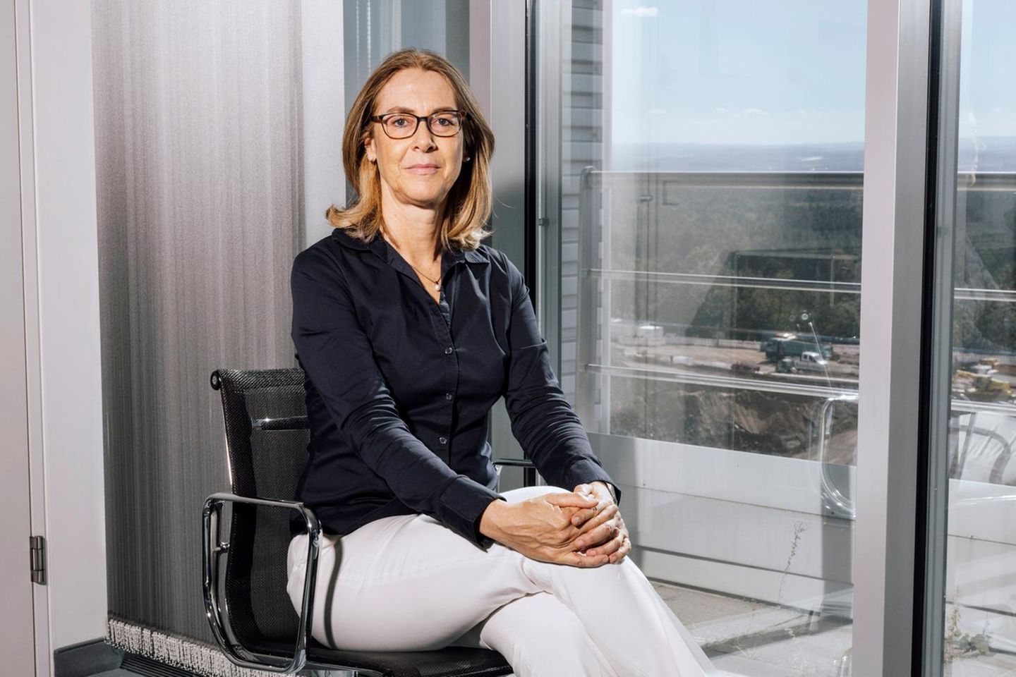 Wie Infineon Mitarbeiter für sein neues Werk in Dresden gewinnen will ...