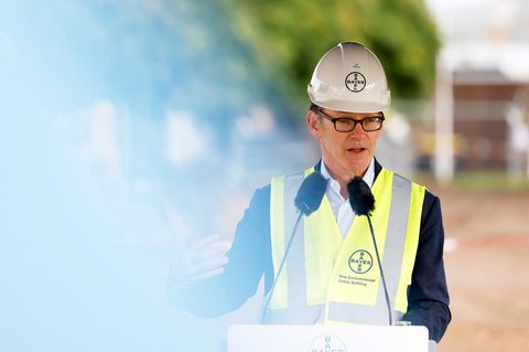 Bill Anderson übernimmt: Die Börse feiert den neuen Bayer-CEO - Capital.de