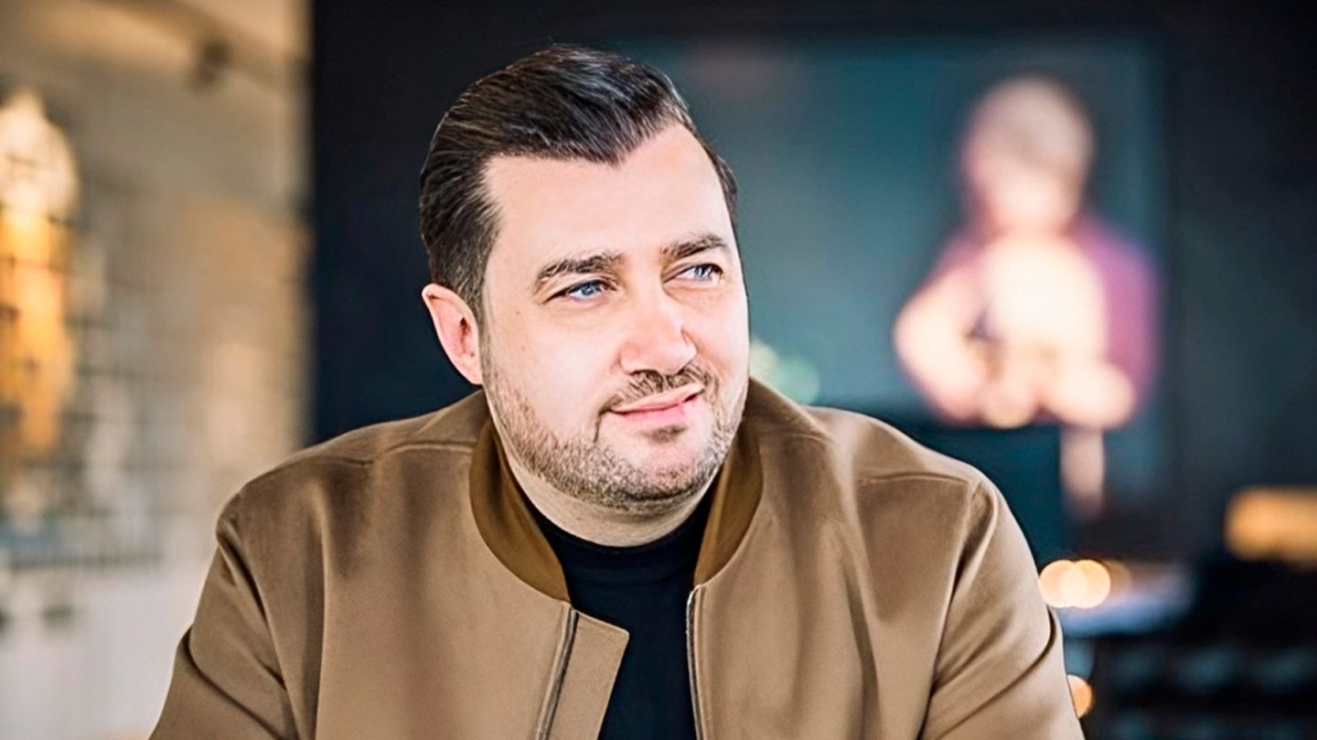 Unternehmer Navid Thielemann über seine erste Million - Capital.de