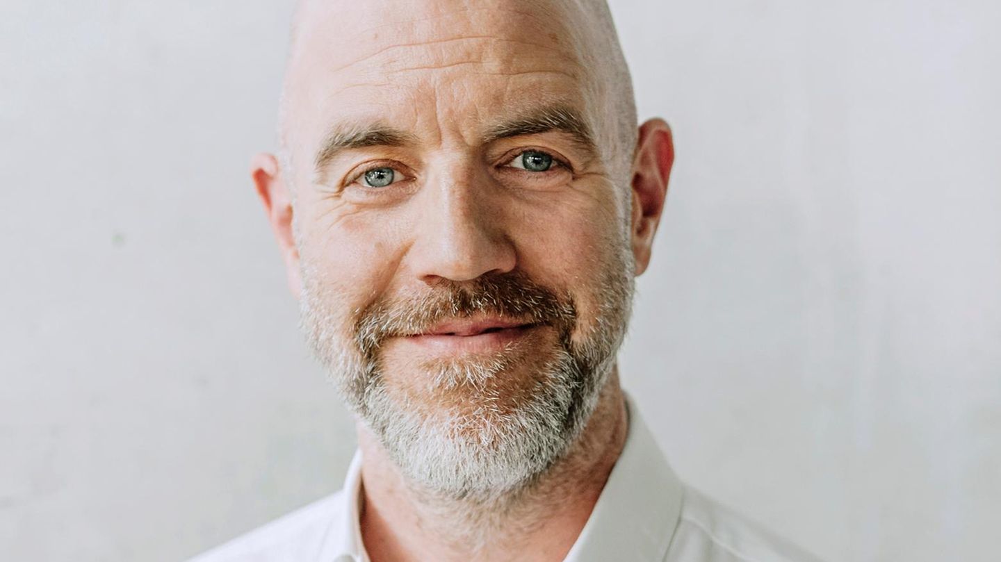 Architekt Daniel Schneider über seine erste Million - Capital.de