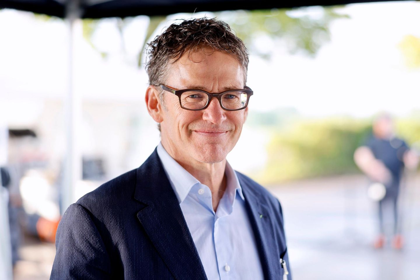 KI-Betrug: Bayer-Chef Bill Anderson wurde Deepfake-Opfer - Capital.de