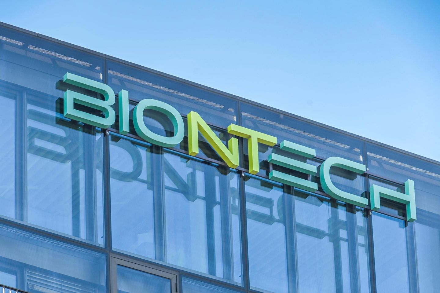 Biontech Aktie sinkt nach Pfizer-Ausstieg - Capital.de