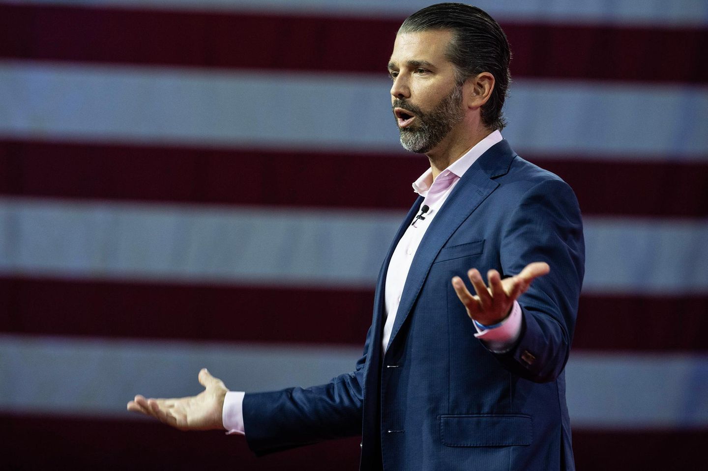 Donald Trump Jr. und die merkwürdigen Geschäfte des Pentagon - Capital.de