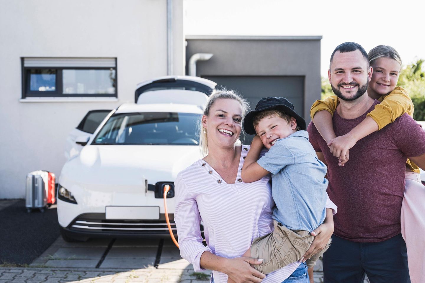 Wunderbar E Auto Familie Fotos