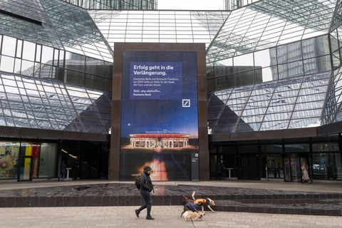 Daniel Wruck: der mysteriöse Strippenzieher und seine Deutsche-Bank ...